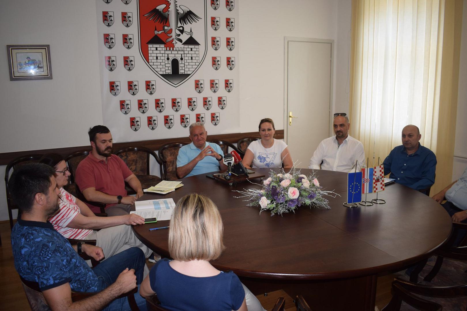 Grad Petrinja sufinancirati će građanima izradu energetskog certifikata ...