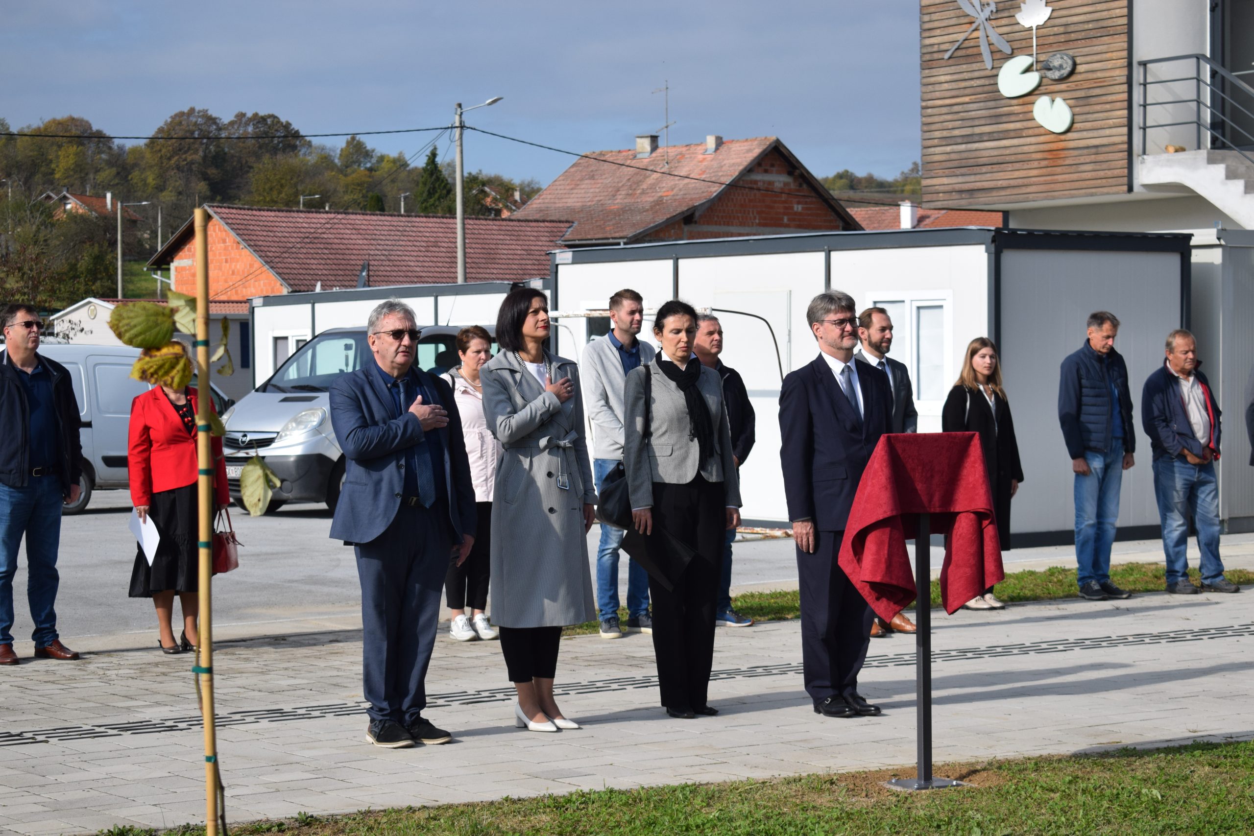 Projektom „Lipa, stablo hrvatsko-francuskog prijateljstva“ u Petrinji ...