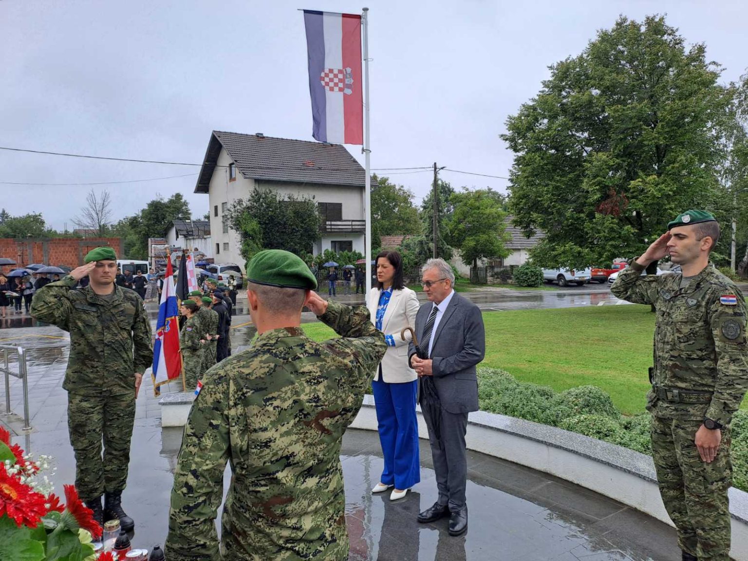 Svečano obilježen Dan oslobođenja Grada Petrinje i Dan hrvatskih ...