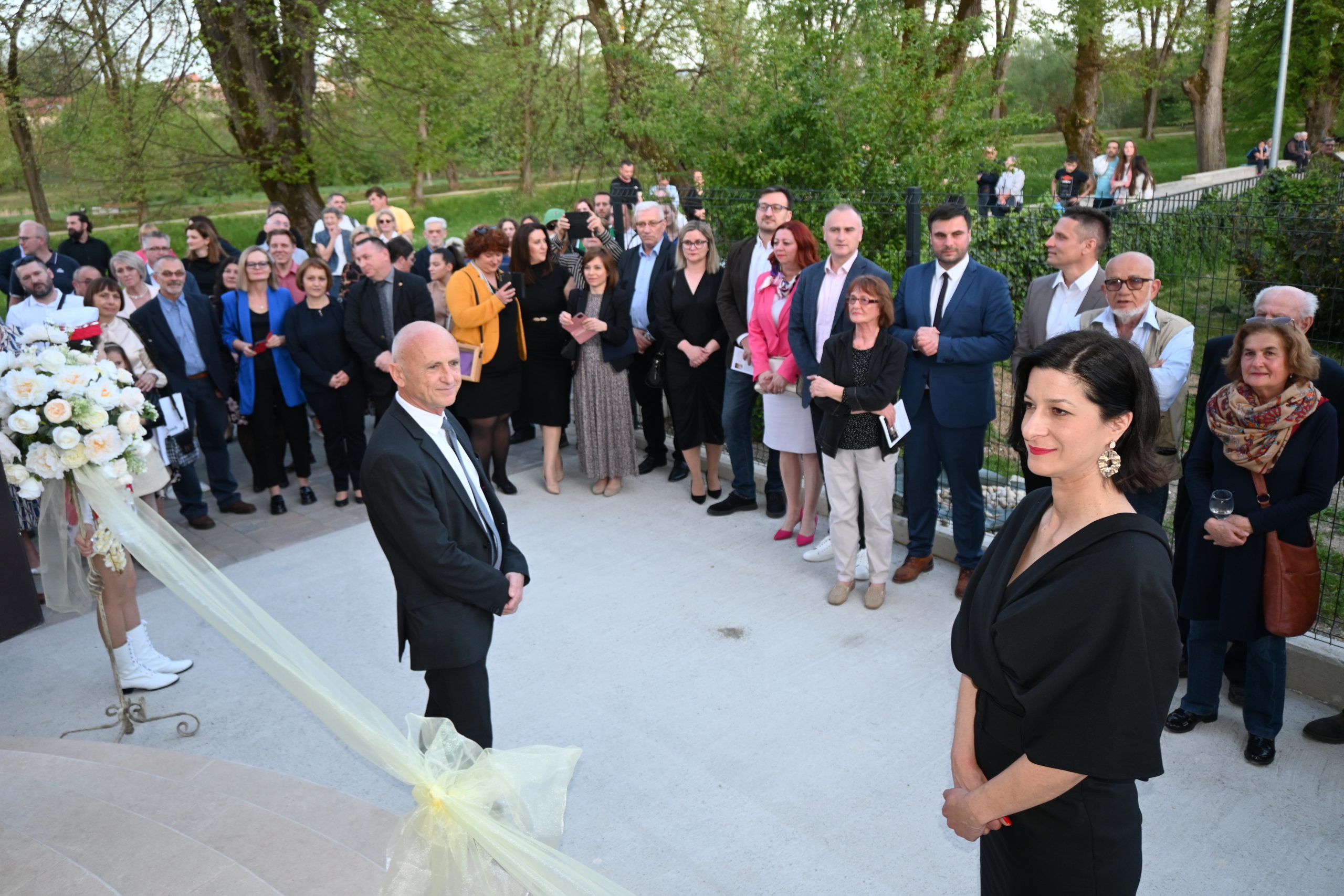 Svečano otvorena petrinjska ljepotica – Gradska munjara